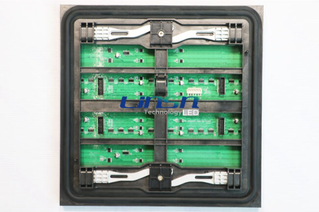 Outdoor P8mm Frontal Service LED Display Module | Videotron LED Screen